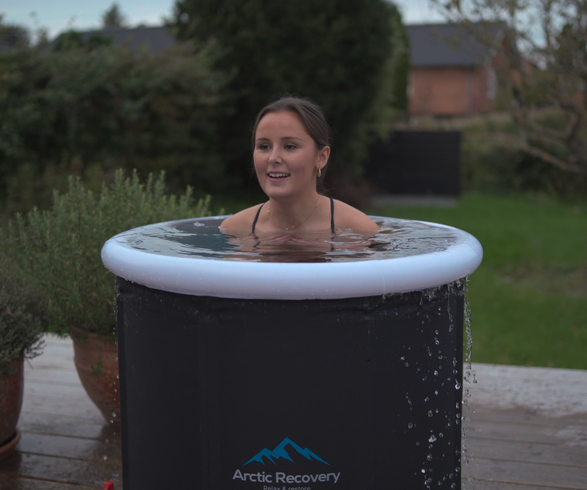 Isbad Arctic Recovery™│Bedst i test│Køb online her – Arctic Recovery DK 🇩🇰